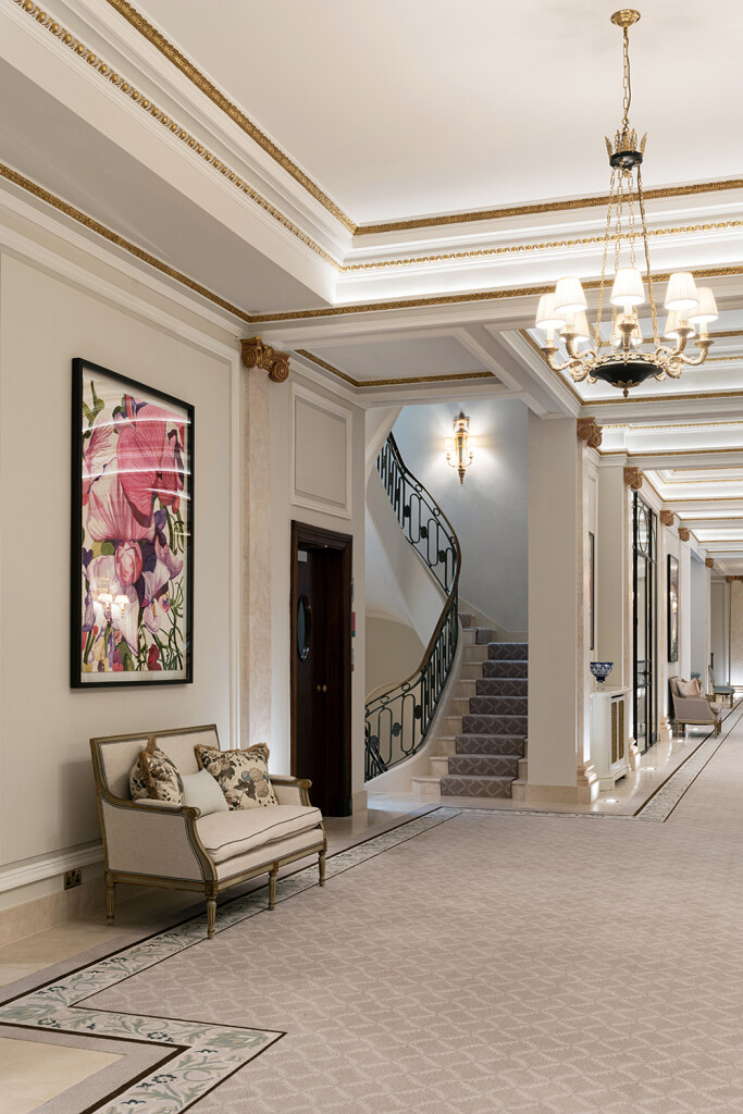 INFORMATION & ADVICE: DESIGNING A BESPOKE CARPET FOR YOUR STAIRCASE ...